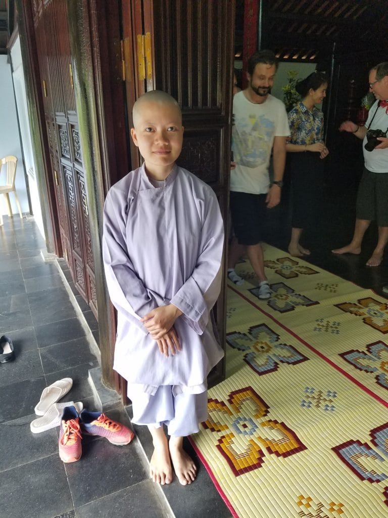 Female Monks...Who Knew? - interNATionalcaty
